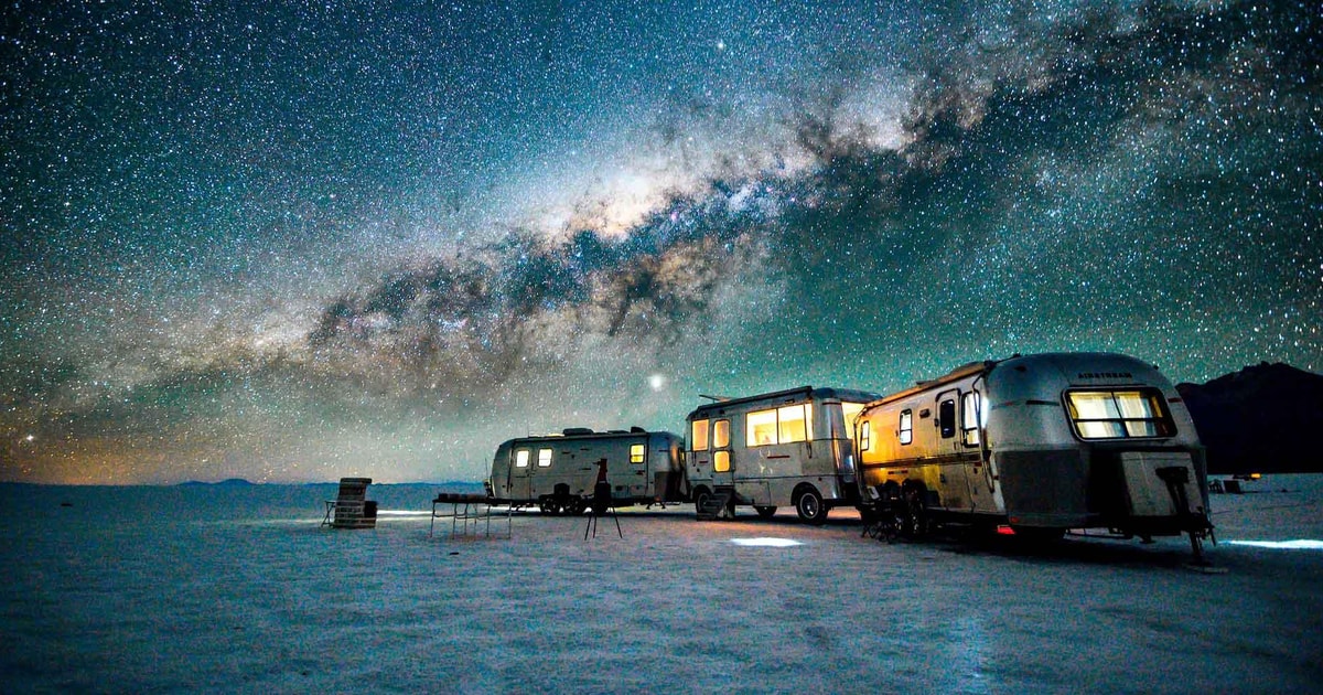 Uyuni: Nacht van de Sterren + 4 Sterren Zouthotel | Privé | | GetYourGuide
