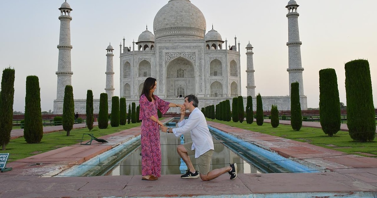 From Delhi: Taj Mahal Tour by India`s Fastest Train | GetYourGuide