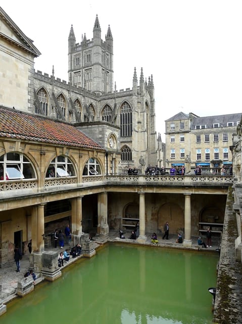 London: 3-Day Stonehenge, Bath & South West Coast Tour | GetYourGuide