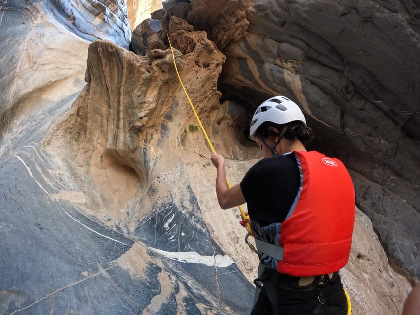 Avonturentocht van een hele dag door Snake Canyon (Jebel Shams ...