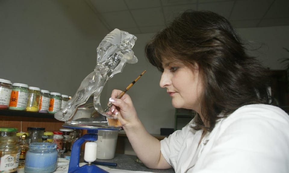 Nizbor Glass Factory Tour | GetYourGuide