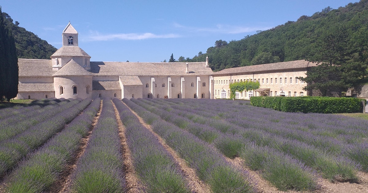 LUBERON : Gordes, Roussillon mit Ockerweg und Sorgue-Fluss | GetYourGuide
