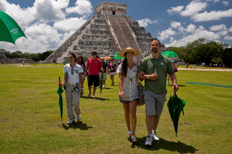 Chichen Itza Full-Day Tour: Xichén Clásico | GetYourGuide