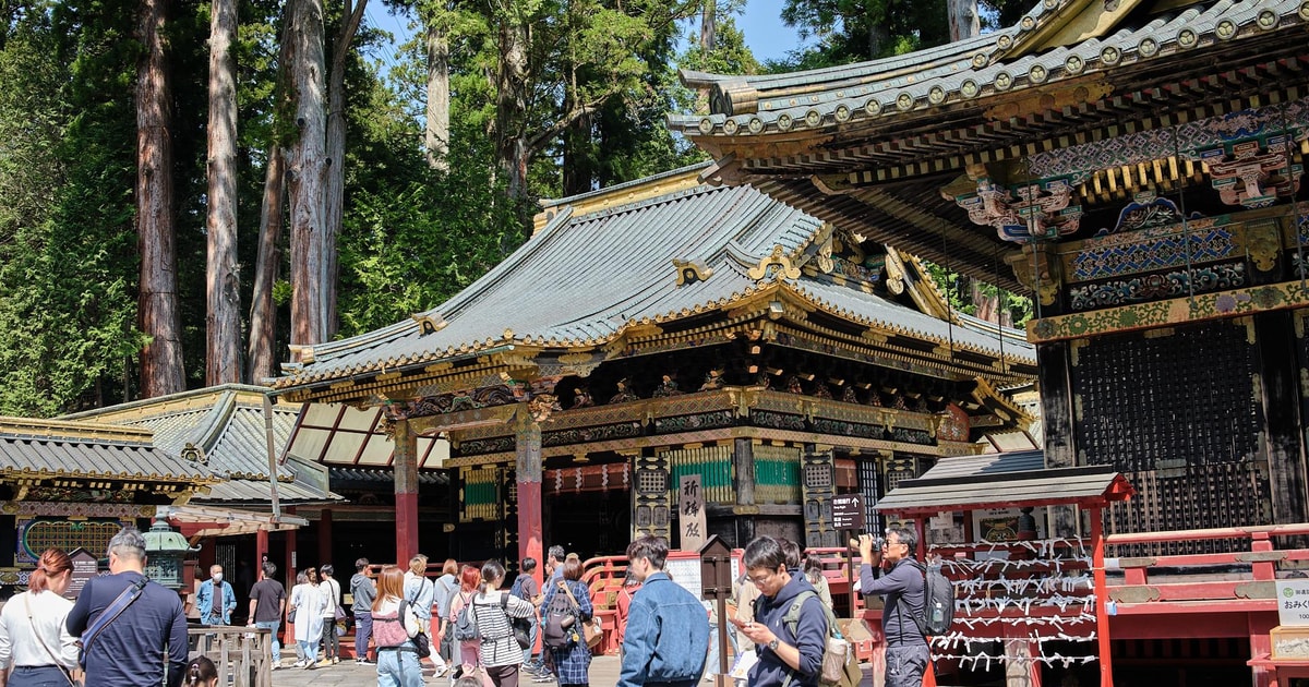 Tokio a Nikko: excursión de un día Excursión personalizada de un día ...
