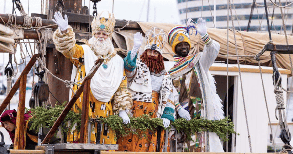 Три царя-волхва — Los Reyes Magos — церемония в Барселоне | GetYourGuide