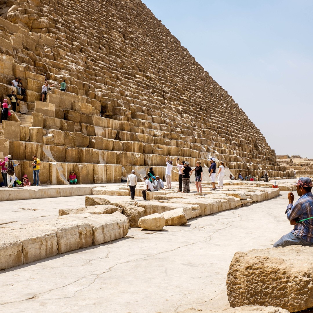Il Cairo/Giza: Tour di un giorno delle Piramidi, Memphis e Sakkara ...
