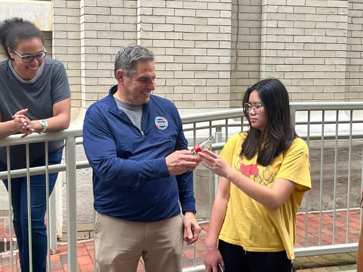 Philadelphia: Comedy Magic Walking Tour with a Guide | GetYourGuide