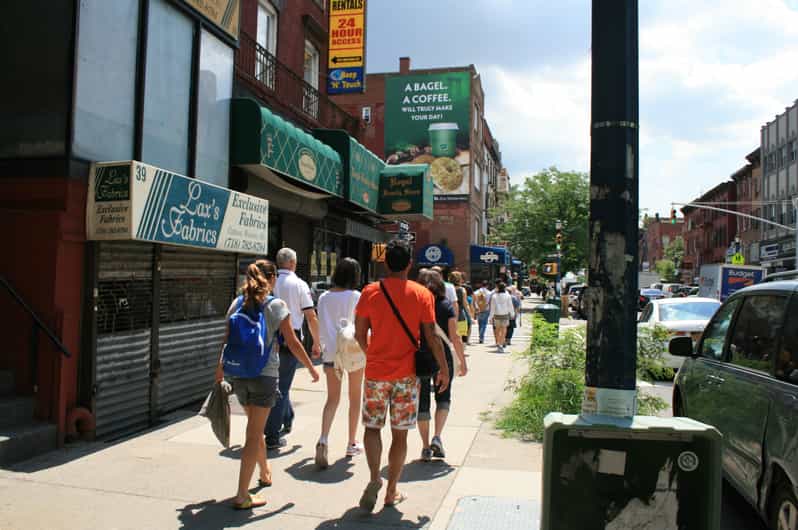 NYC: Bronx, Queens, and Brooklyn Guided Tour by Coach | GetYourGuide