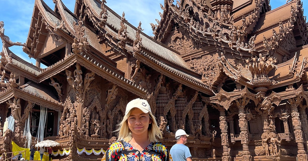 Private Pattaya Day Tour: Sanctuary of Truth & Beach Café | GetYourGuide