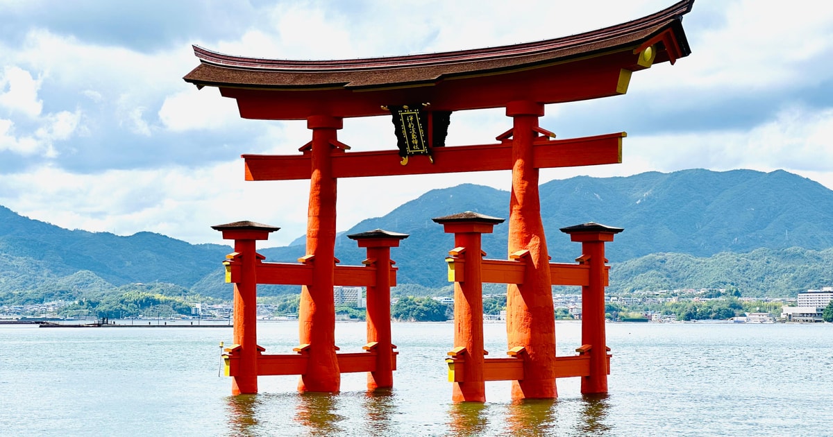 Desde Osaka: excursión de un día a Hiroshima y Miyajima en tren bala ...
