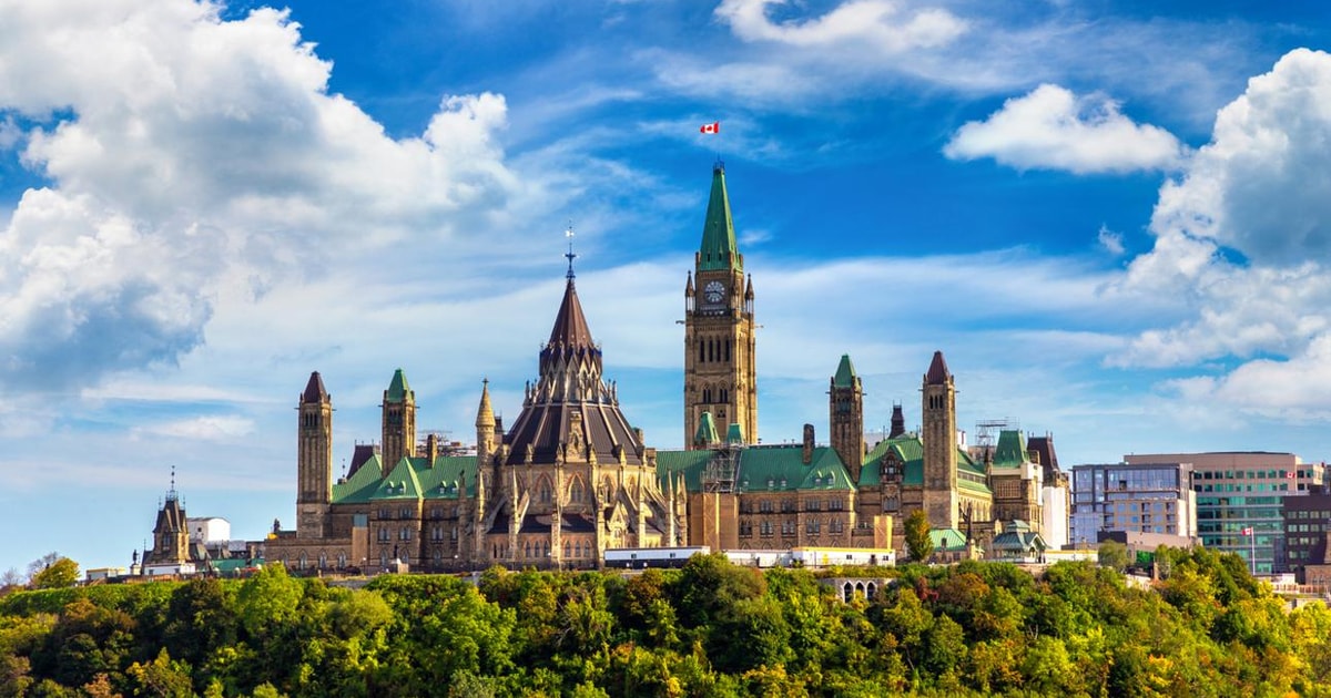 Hidden Ottawa: A Guided Walking Tour of Secret Spots | GetYourGuide