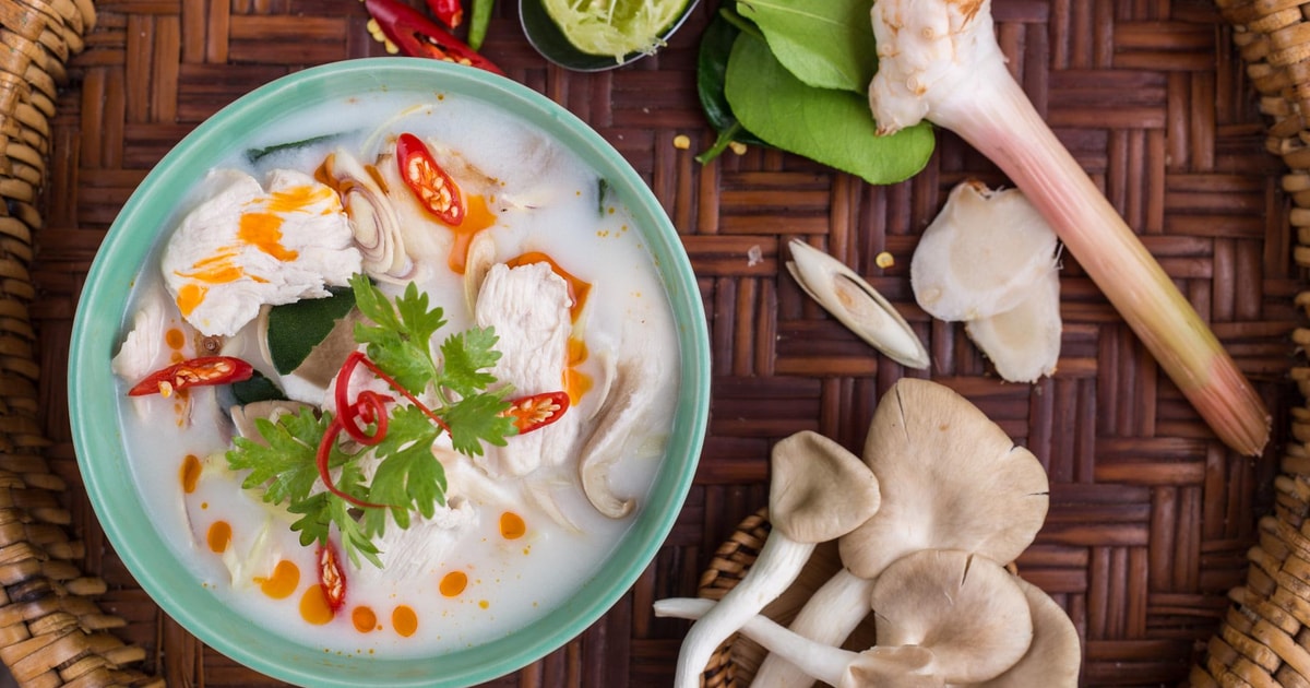 Phuket: Autentyczna tajska lekcja gotowania | GetYourGuide