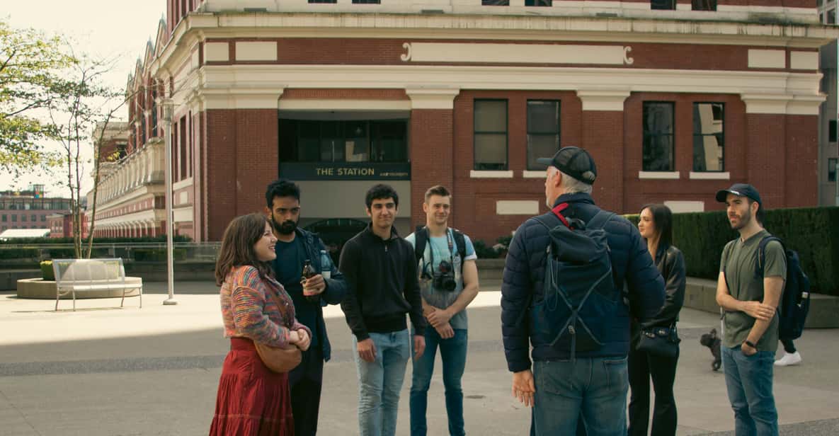 Superhelden TV Shows Tour (The Flash) | GetYourGuide