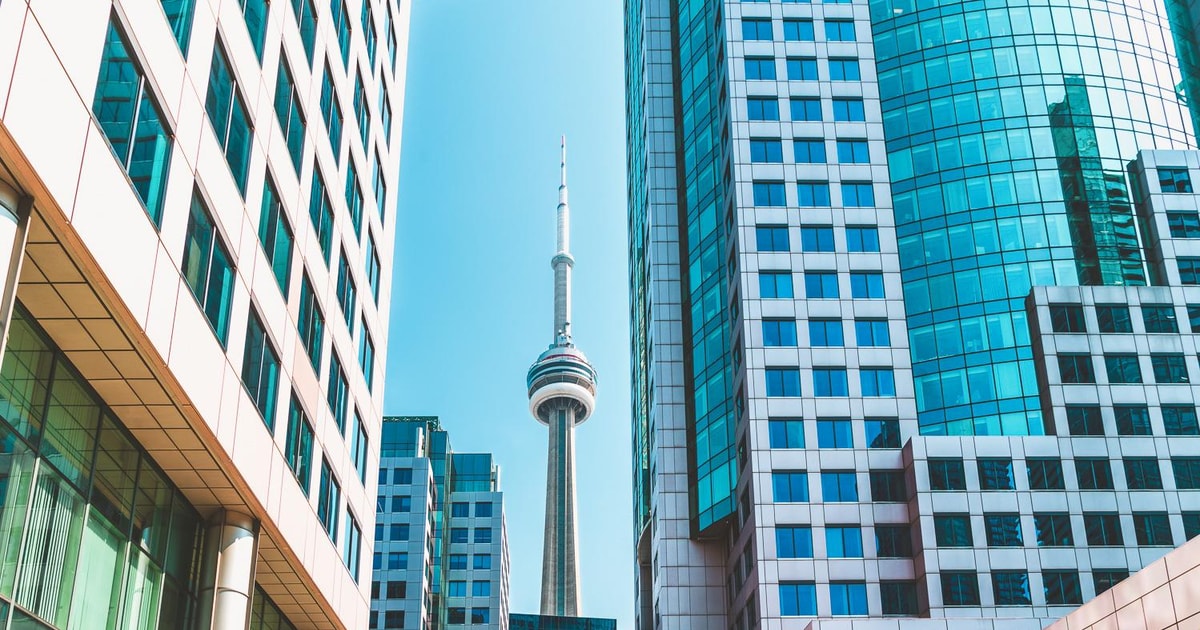 Toronto: 2-Hour Downtown Walking Tour | GetYourGuide