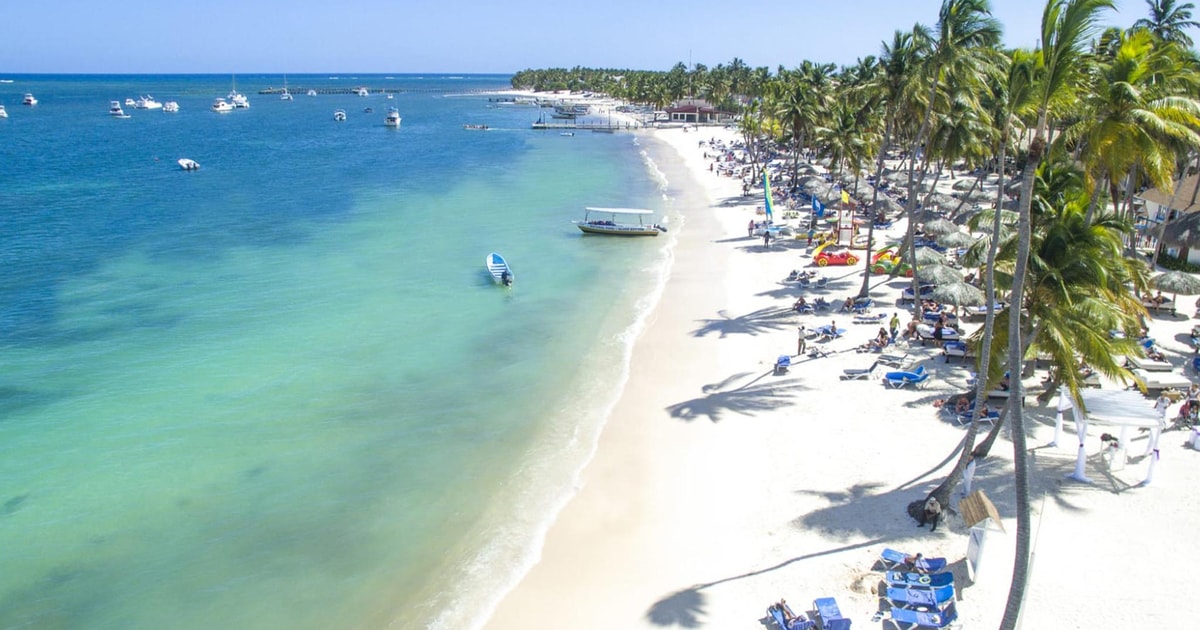 Punta Cana: Dagsudflugt til Isla Saona med katamarancruise | GetYourGuide