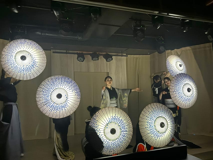 Tokyo: Japanese Dance Cabaret Theater Asakusa-Kaguwa Ticket | GetYourGuide