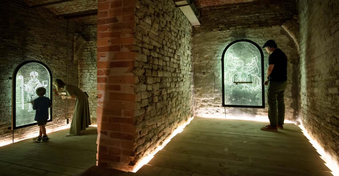 Utrecht: Lofen Palace with Entry Ticket & Guide (Dutch) | GetYourGuide
