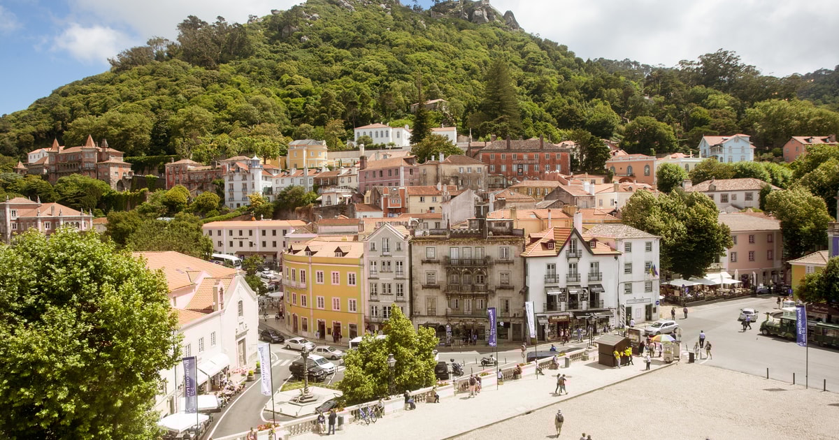 Lisbon: Half-Day Tour of Sintra | GetYourGuide