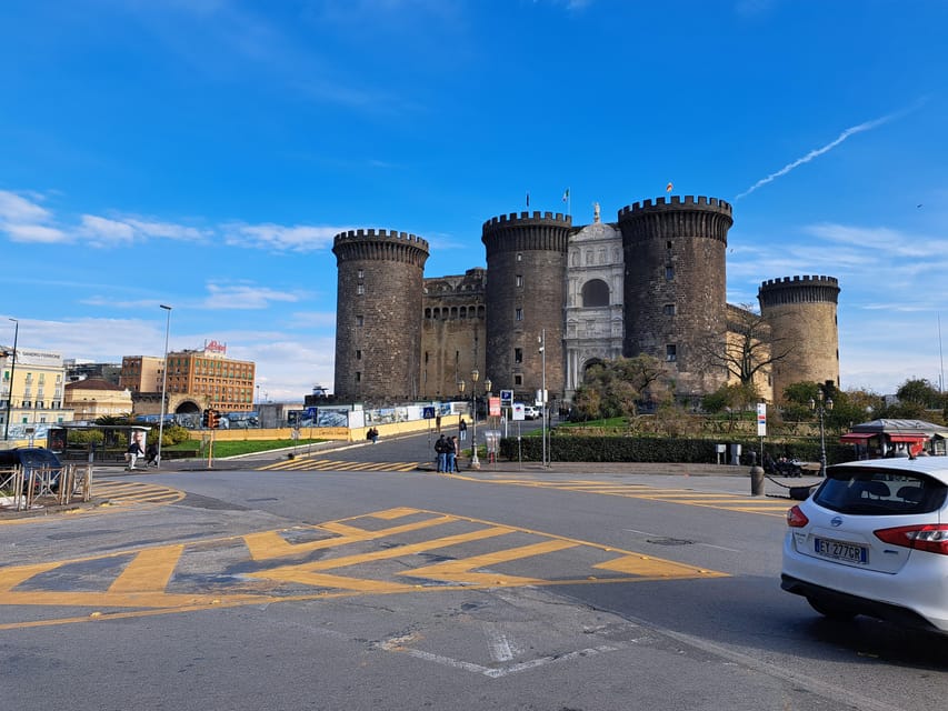 Discover the castles of Naples | GetYourGuide