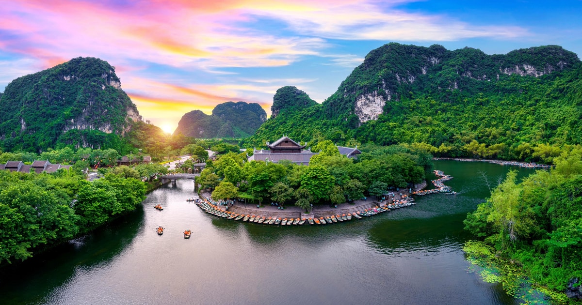 Hoa Lu-Tam Coc-Hang Mua by Limousine (small group & bicycle) | GetYourGuide