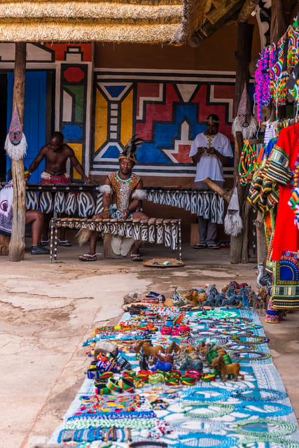 Aldea Cultural Lesedi | GetYourGuide