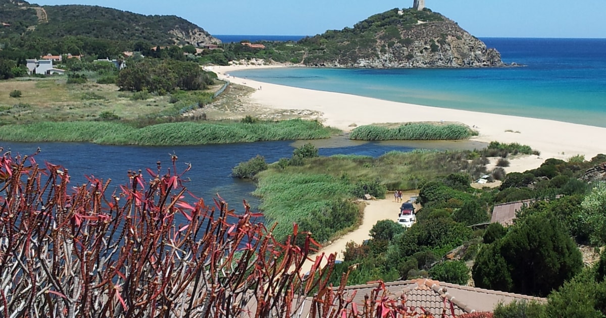 カリアリから：チア ビーチ ツアー | GetYourGuide