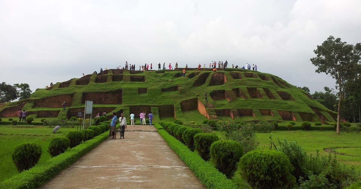 MahasthangarhとPaharpurのBogra Dayツアー | GetYourGuide