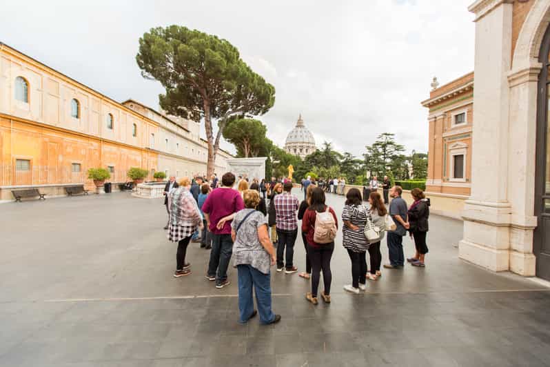 Vatican Museums and Sistine Chapel: Small-Group Night Tour | GetYourGuide