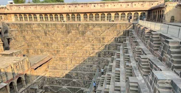 Agra to Jaipur Transfer with Fatehpur-Sikri Fort & Step-Well | GetYourGuide