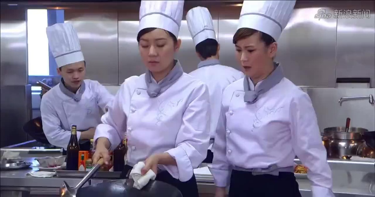 Chengdu: Private Panda Base and Sichuan Cuisine Tour | GetYourGuide
