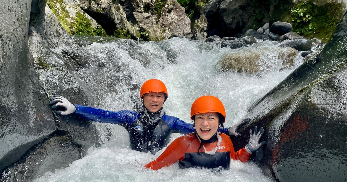Shizuoka: Atividade de Canyoning Divertida perto do Monte Fuji ...