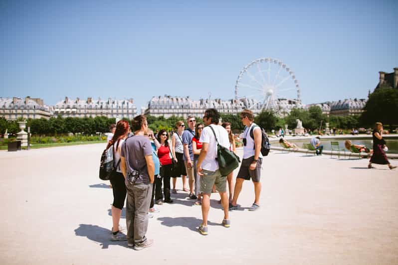 Paris Highlights: 2-Hour Classic Walking Tour | GetYourGuide