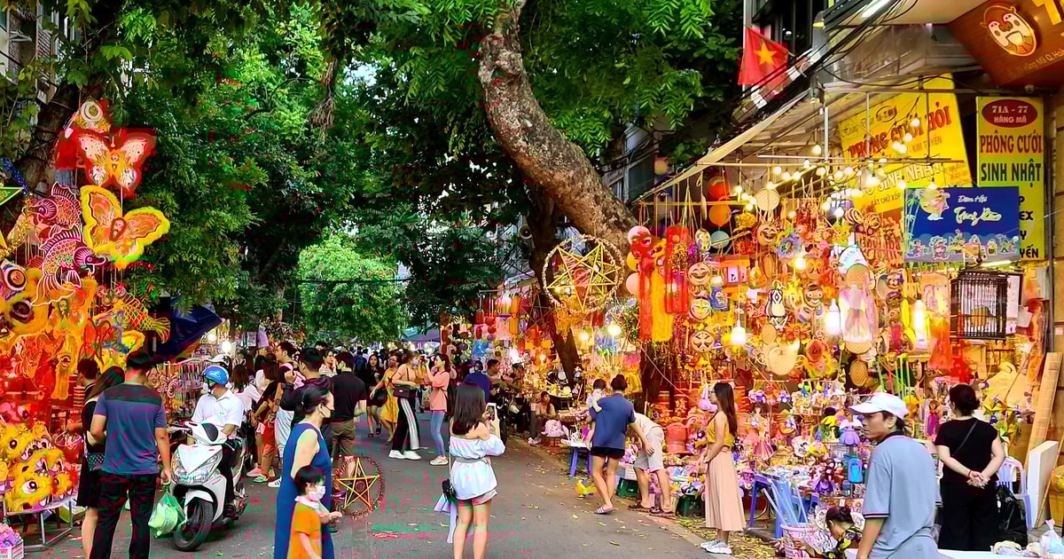 Hanoi Walking Tour: Explore the Culture and Local Life | GetYourGuide