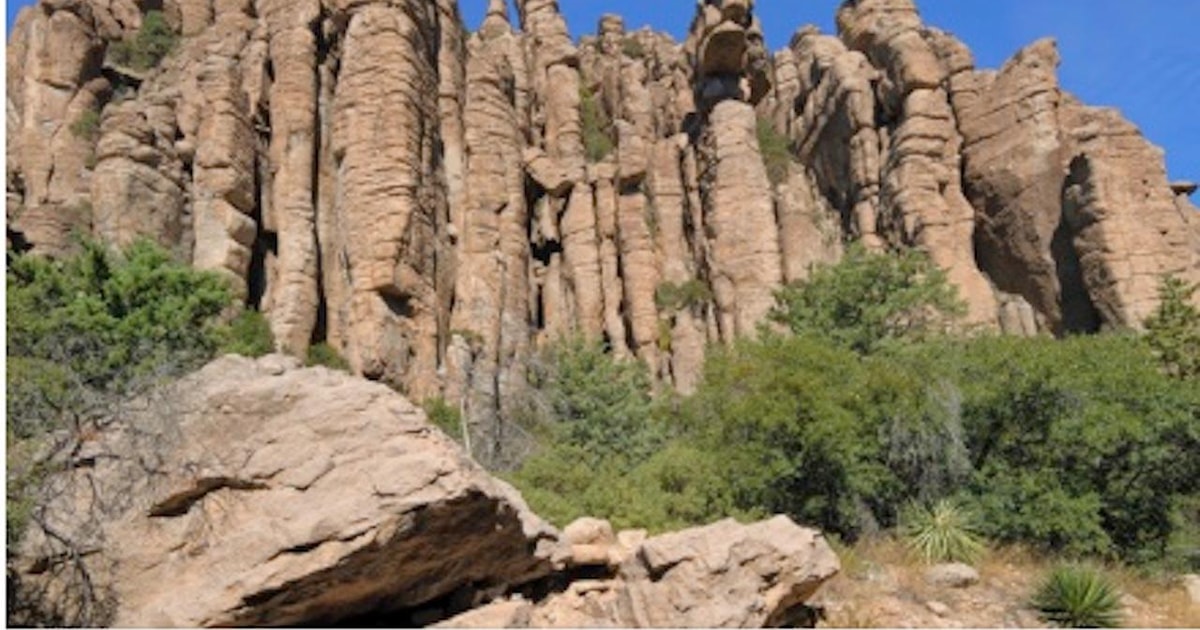 S. AZ : Apache Dawn Tour with Narration and Audio | GetYourGuide