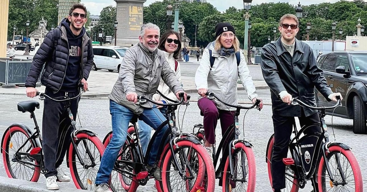 Paris : Visite guidée à vélo des points forts de la ville | GetYourGuide