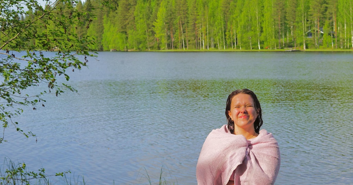 Jyväskylä: Cottage-Tag mit Einheimischen, Sauna und Essen am Lagerfeuer ...