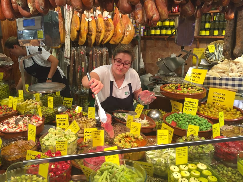 El almuerzo típico del mercado español catalán en Barcelona | GetYourGuide