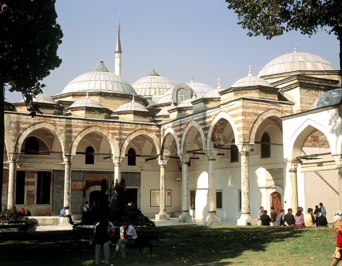 Istanbul: Full-Day Bosphorus & Ottoman Splendors Tour | GetYourGuide