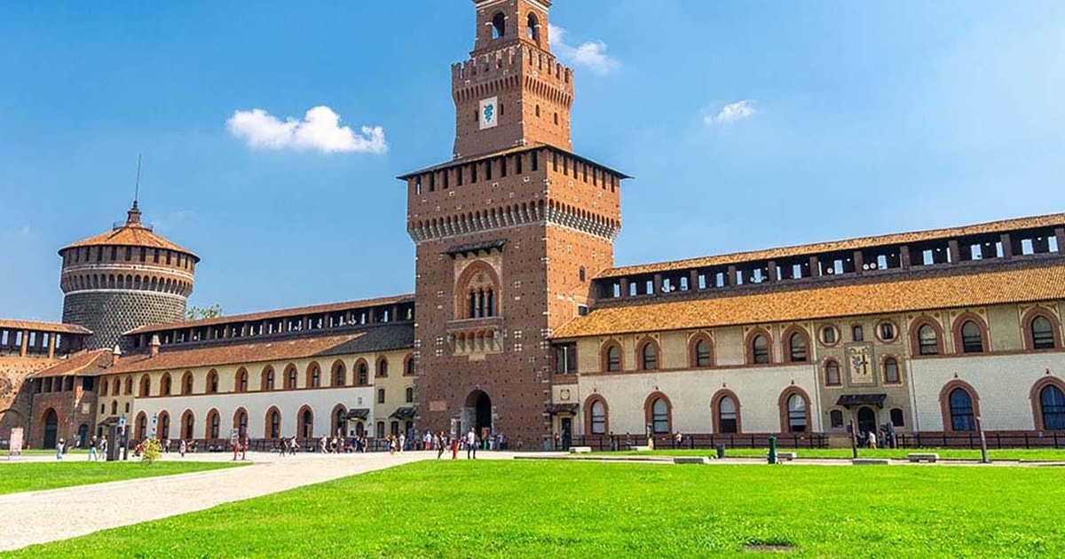 Guided Tour: Sforza Castle & Michelangelo's Pietà Rondanini | GetYourGuide