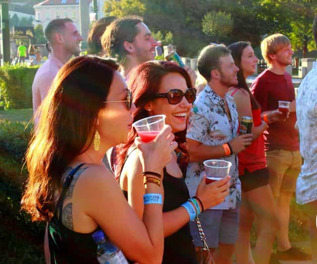 Prag: Party am Fluss | GetYourGuide
