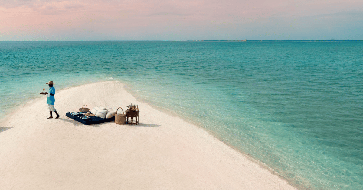 Punta Gorda: Boat tour to the beaches and sandbars. | GetYourGuide