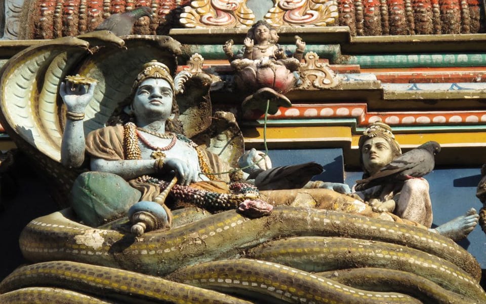 Chennai, Kapaleeshwarar Temple & Marina Beach Private Tour | GetYourGuide