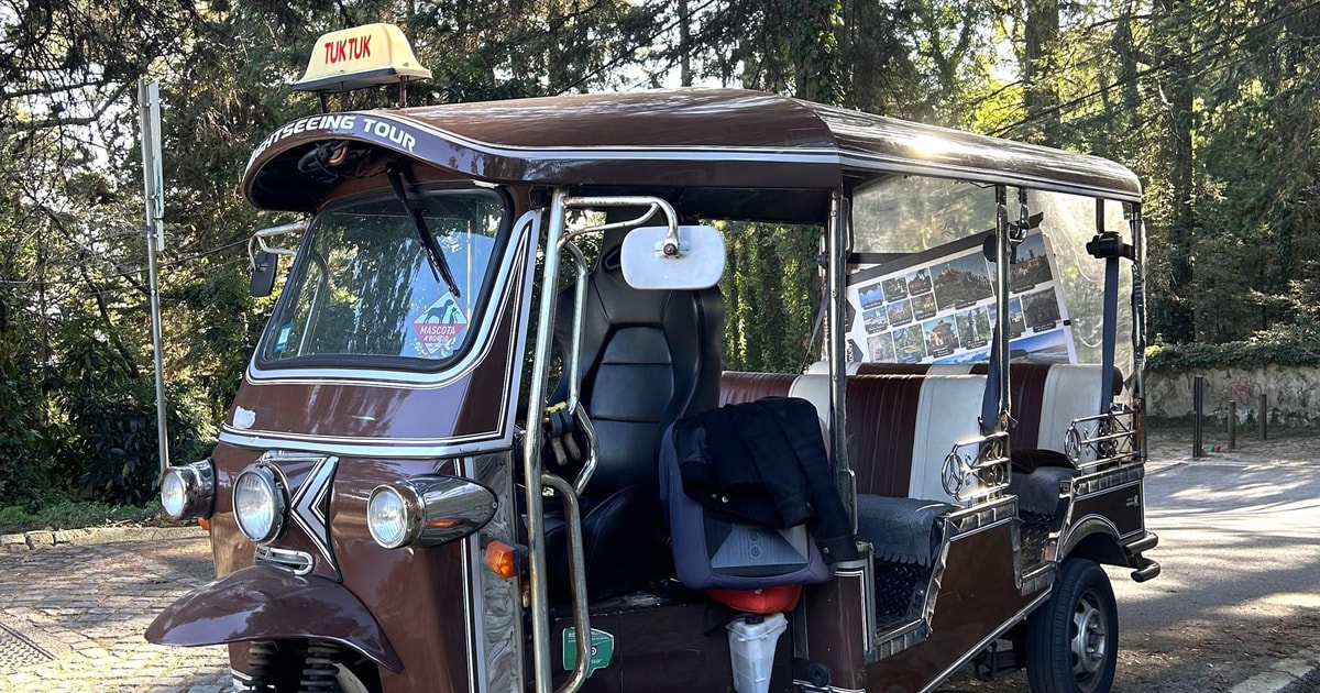 1 timmes sightseeing i Sintra med Tuktuk | GetYourGuide