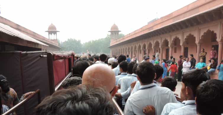 Agra: Taj Mahal Jump the Queue-Eintrittskarte | GetYourGuide