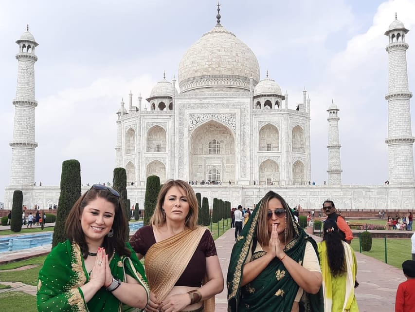 Romantic date at Taj Mahal Tour | GetYourGuide