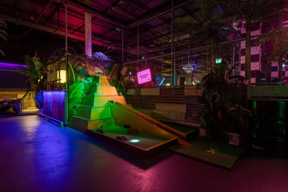 London: Shoreditch Junkyard Golf Tickets for 9 or 18 Holes | GetYourGuide