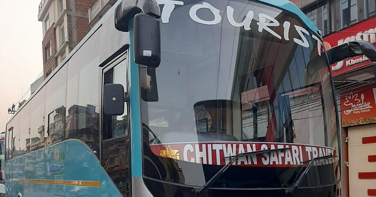 Pokhara naar Chitwan Touristische Bus | GetYourGuide