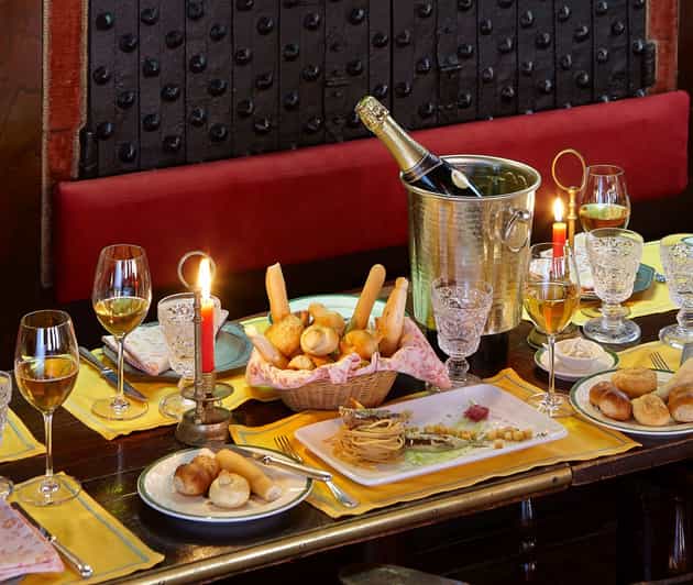 Four-course Food & Wine Pairing Elegant Dinner in Venice | GetYourGuide