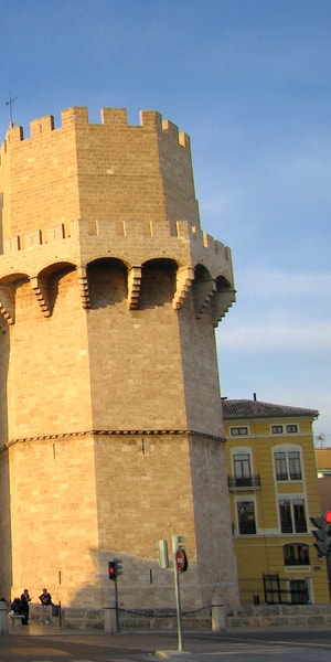 Valencia: Walking Tour of the Medieval City Center | GetYourGuide