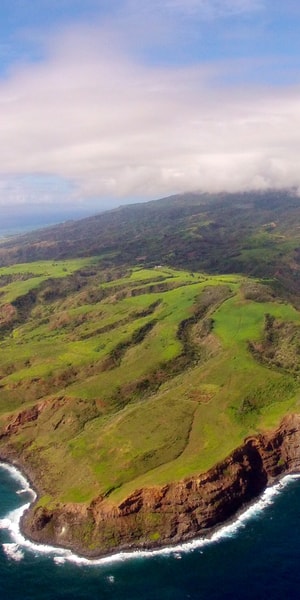 Central Maui: Two-Island Scenic Helicopter Flight to Molokai | GetYourGuide